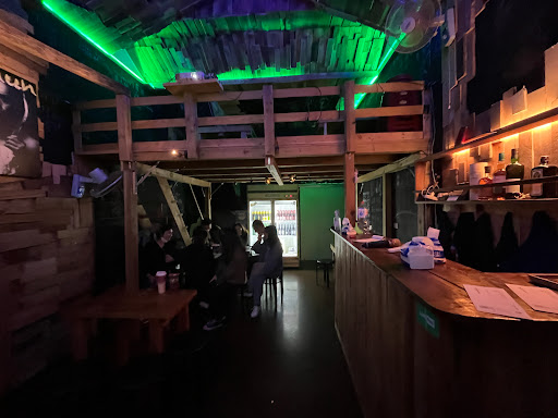 高雄市苓雅區 出獵 Hunting bar - 台灣餐廳推薦 手搖推薦 甜點推薦 買一送一 優惠訊息