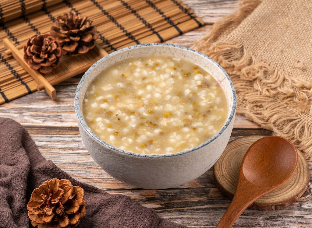 新北市蘆洲區 甜匠甜品-綠豆薏仁 豆花 刨冰 滿300外送 甜不辣 https://lin.ee/NBEMN9m - FooTinder 美食推薦 美食App