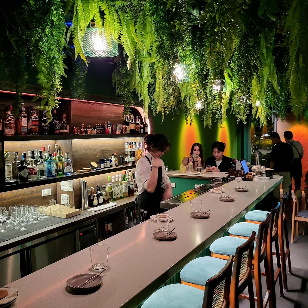 台北市信義區 四月餐廳酒吧 Fuzzy April Bar & Bistro - FooTinder 美食推薦 美食App