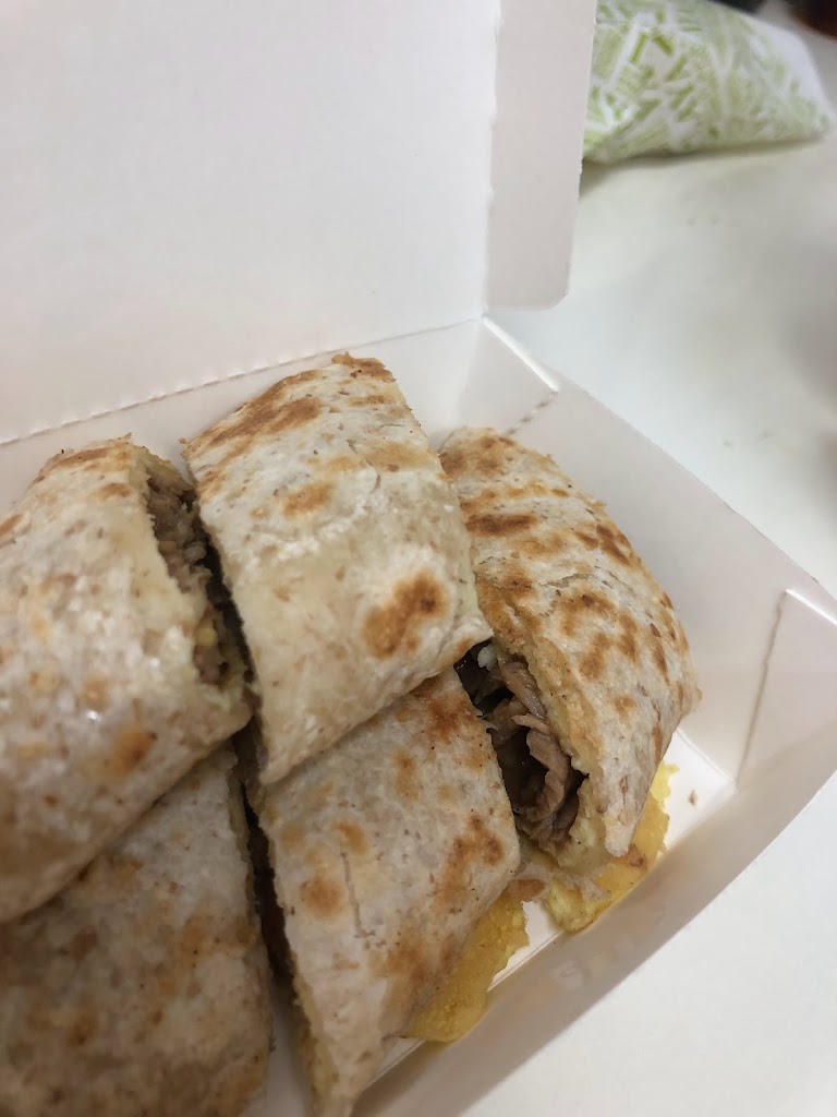 台中市西屯區 拉亞漢堡 台中福雅 https://reurl.cc/6Nojnb - FooTinder 美食推薦 美食App