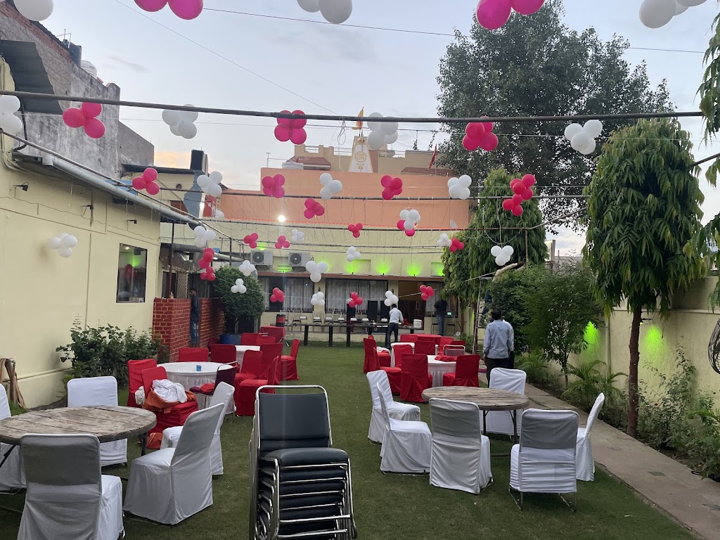 Best Restaurants in Gwalior, Madhya Pradesh - Top Dining Spots