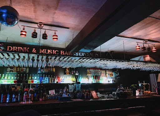 日本 Okinawa, Yomitan｜Bar Stay Gold