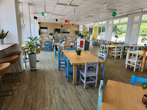 新北市石門區 白日夢Tea & Cafe - 台灣餐廳推薦 手搖推薦 甜點推薦 買一送一 優惠訊息