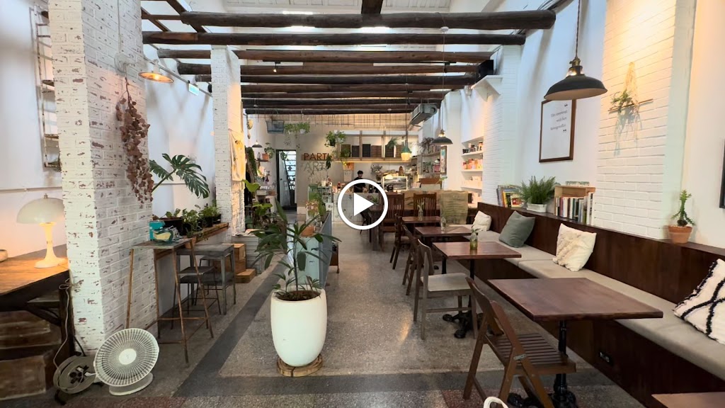 台北市士林區 爬梯咖啡 Parti Cafe &etc. - FooTinder 美食推薦 美食App