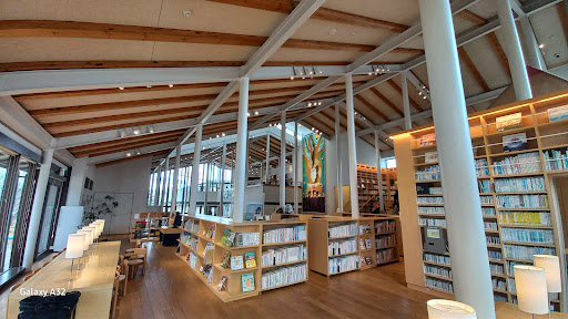 日本 Saga, Takeo｜九州パンケーキカフェ 武雄市こども図書館店