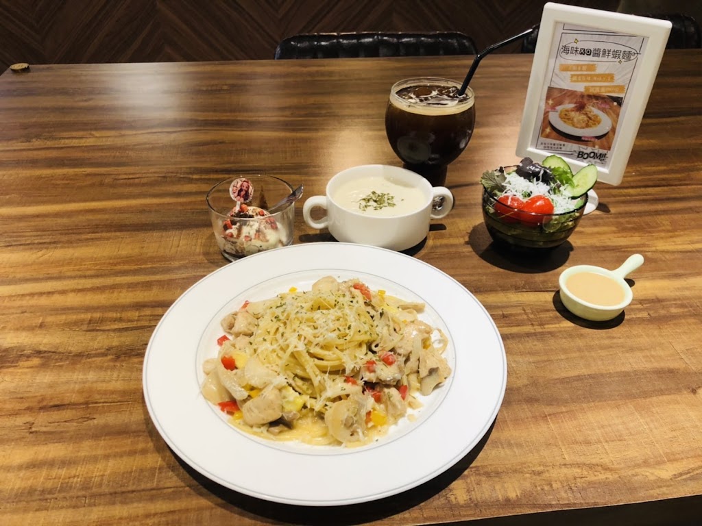 新竹縣竹北市 T2 cafe竹北店/竹北光明商圈特色餐廳/抓周活動/性別派對早午餐/義大利麵/美式料理/活動包場/親子友善餐廳/寵物友善餐廳 ...