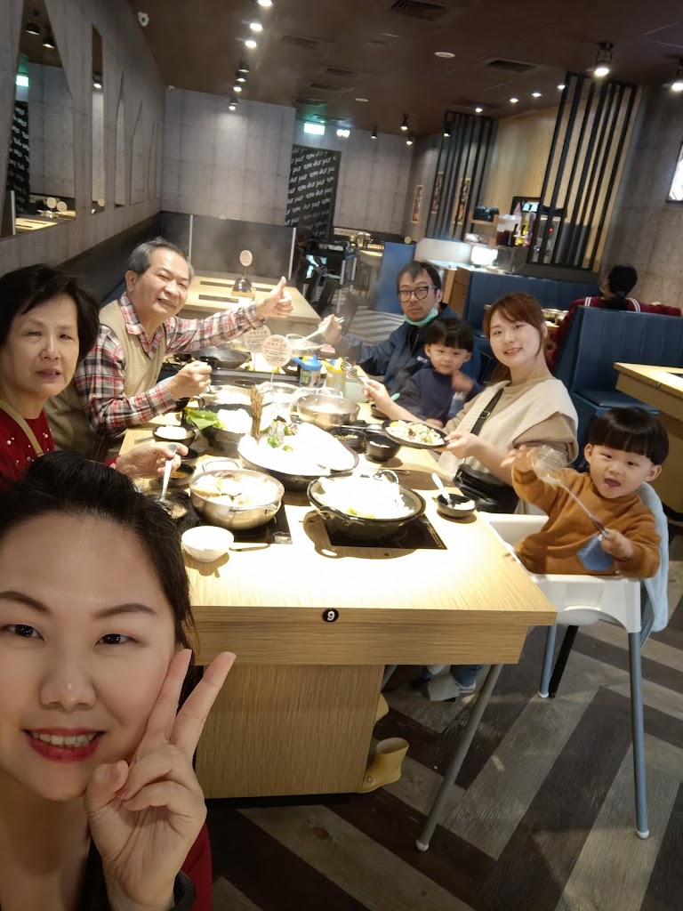 宜蘭縣羅東鎮 鬼椒一番鍋Oni Hot Pot【羅東店】 - FooTinder 美食推薦 美食App