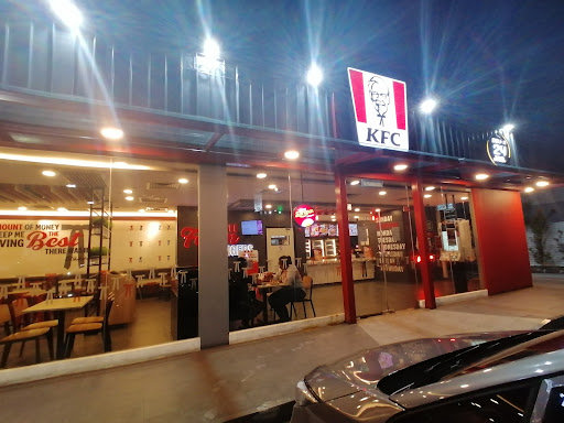 馬來西亞 Selangor, Rawang｜KFC Shell Bukit Beruntung Drive Thru