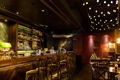 台中市西區｜Matches Bar & Restaurant