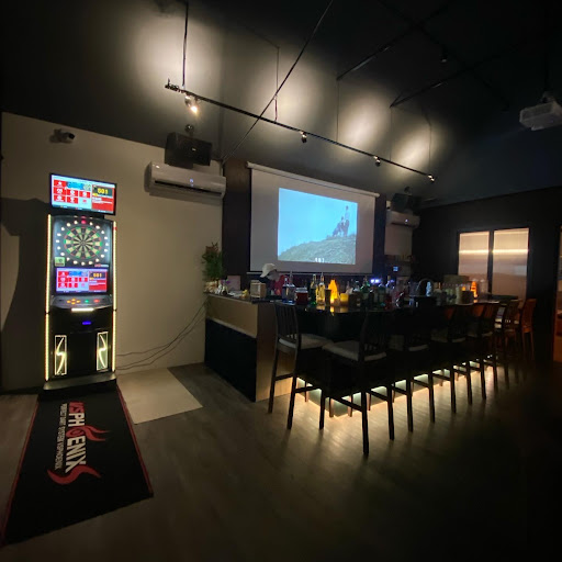 台南市善化區｜Long Nine 餐酒館 台南酒吧 ｜調酒｜飛鏢 ｜ktv｜唱歌酒吧｜餐廳吧 ｜暢飲 ｜炸物｜善化酒吧｜臉書IG打卡即贈調酒一杯