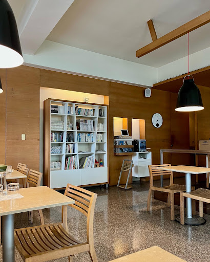 台南市新市區｜首富咖啡 Home caf'e