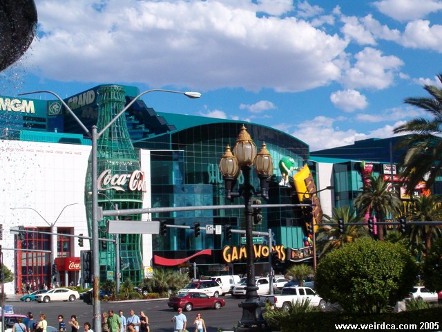 Field Trip - Giant Coke Bottle and World of Coca Cola Store