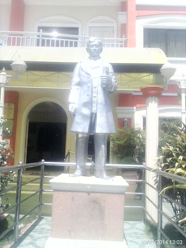 Statue of Dr. Jose Rizal Portal in Floridablanca Central Luzon ...