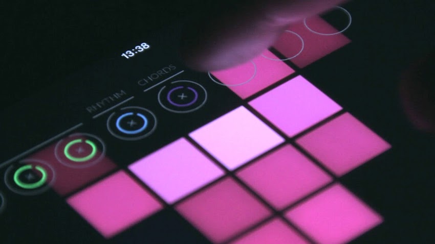 Super-Looper by Univers Labs | Experiments with Google