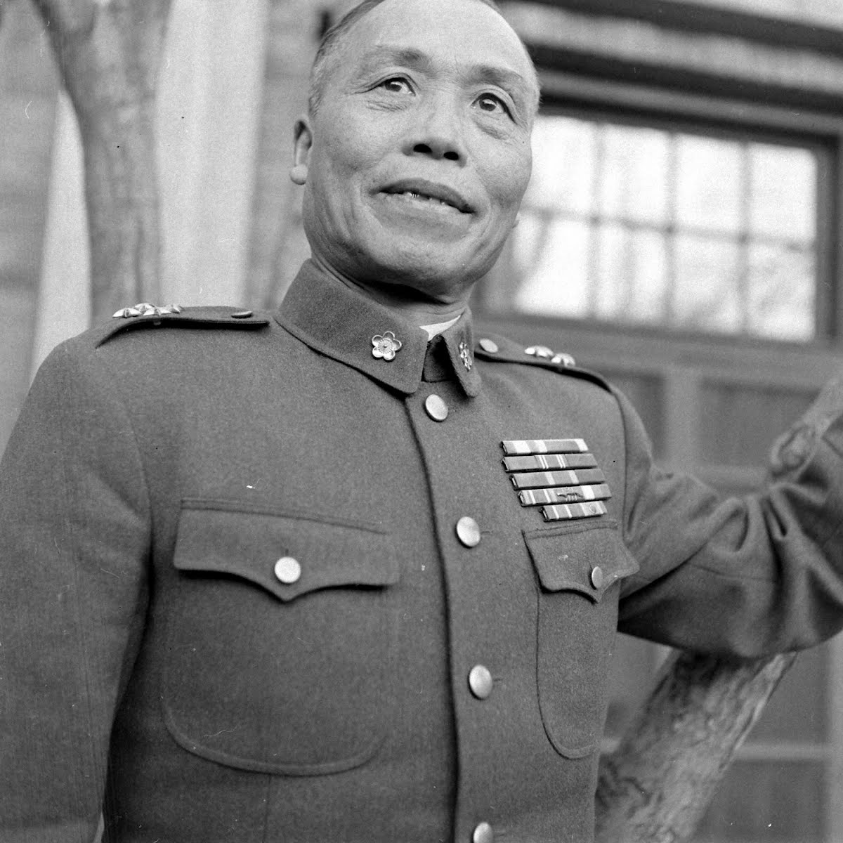 General Li Tsung Jen - Jack Birns — Google Arts & Culture