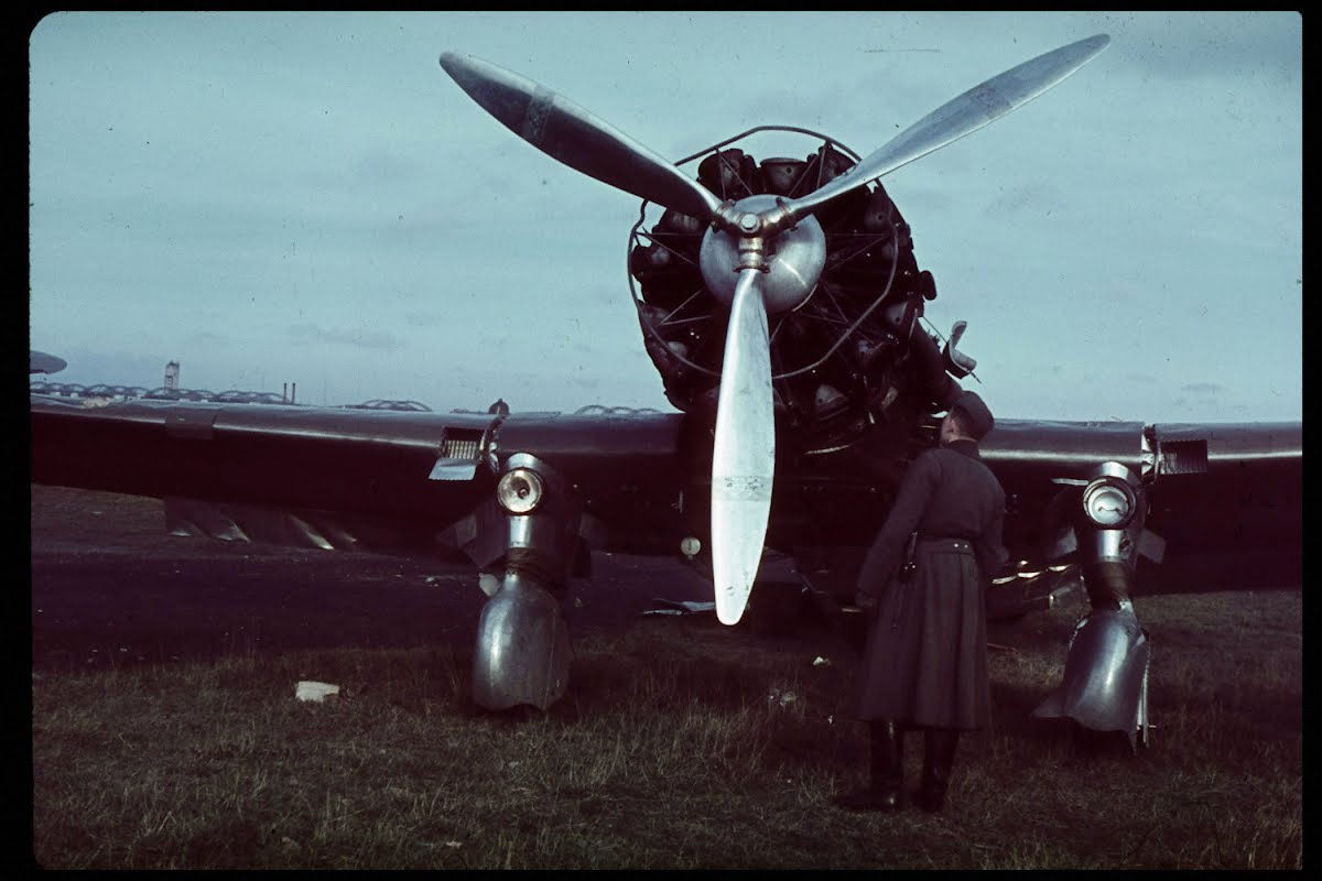 Hitler/Jaeger File - Hugo Jaeger — Google Arts & Culture